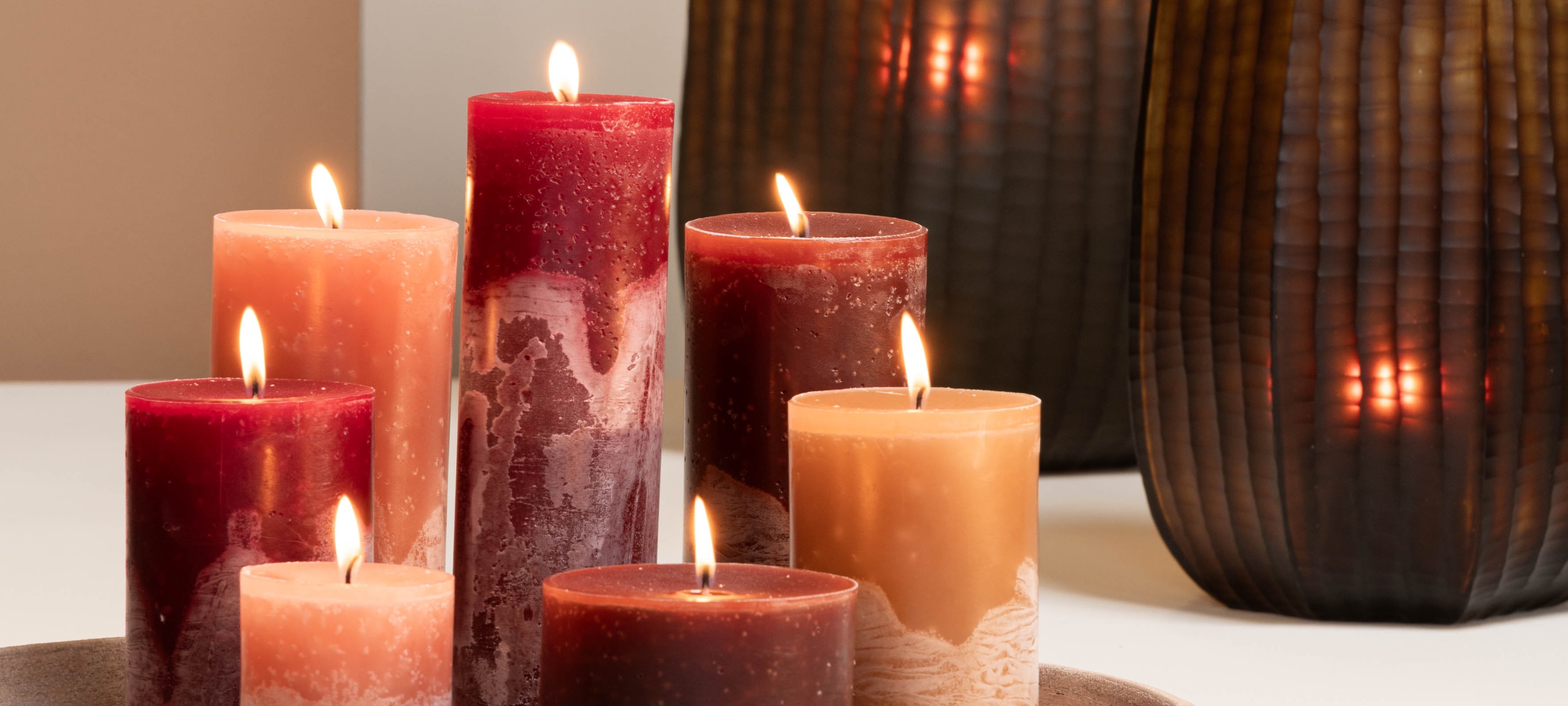 Dekocandle: atmospheric candle light & timeless decoration